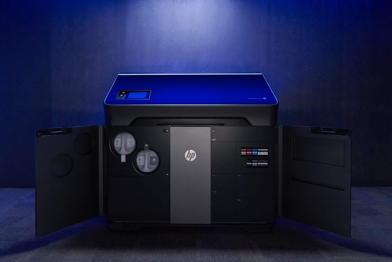 HP rilascia le stampanti 3D a colori Jet Fusion | 01factory