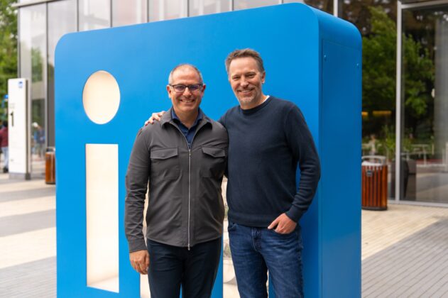 LinkedIn cambia guida: Daniel Shapero CEO, accelerazione su AI e ...