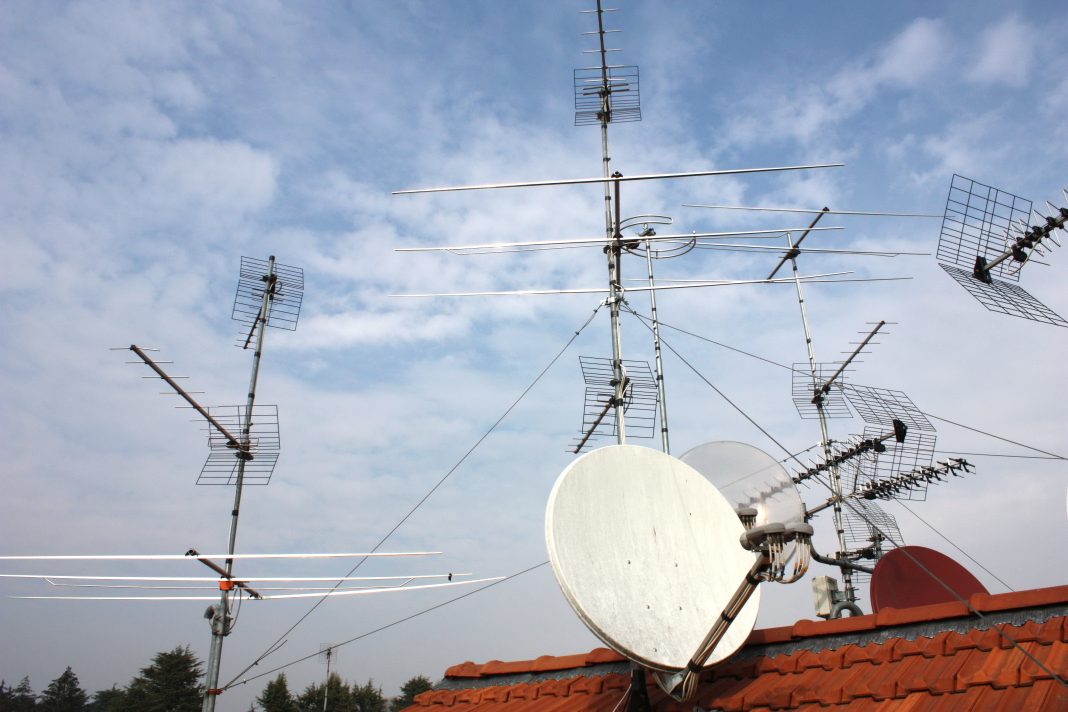Antenne TV da interno o esterno? Vediamoci chiaro | 01smartlife