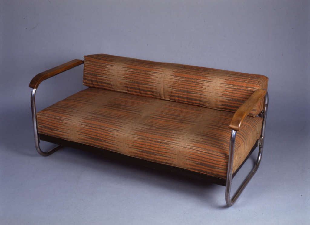 Columbus continuum. 100 anni di un’industria metallurgica milanese | Area