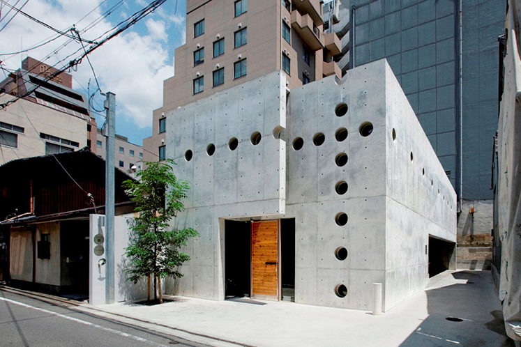 MON Factory / House | Area