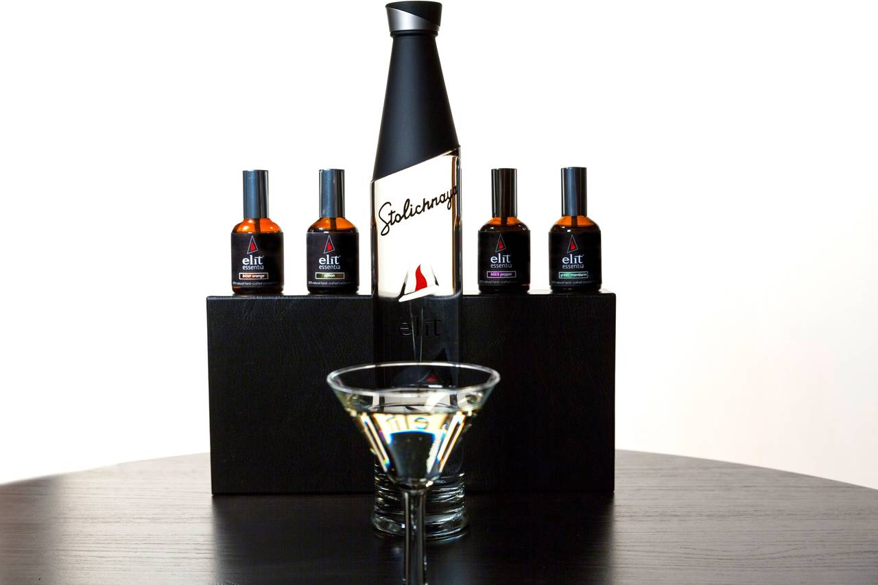 elit essentia, gli spray naturali per il finish dei cocktail firmati ...