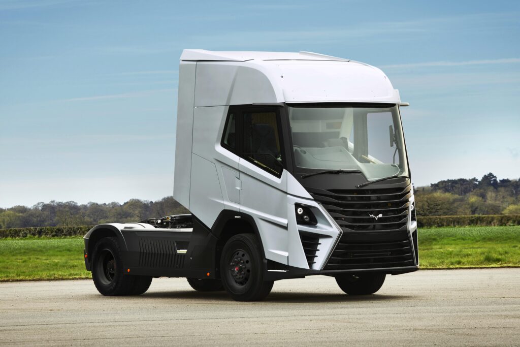 UK: testing the first Zero-Emission Hydrogen-Electric heavy vehicle ...