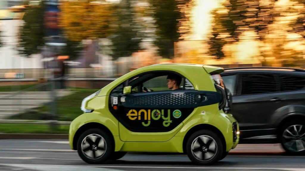 More and more electric car sharing also in Rome - Electric Motor ...