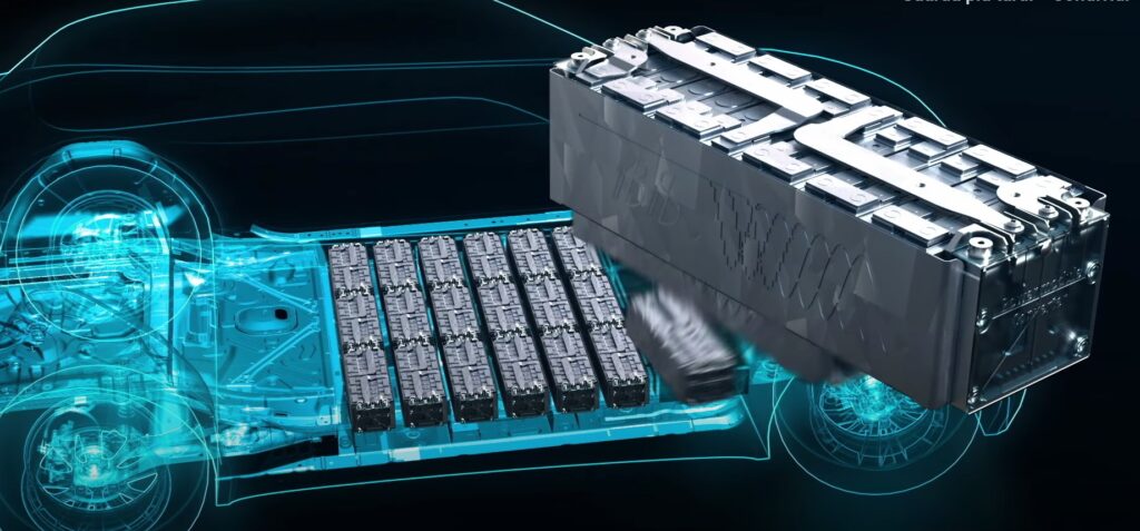 The new innovative battery by Stellantis that combines an inverter and ...