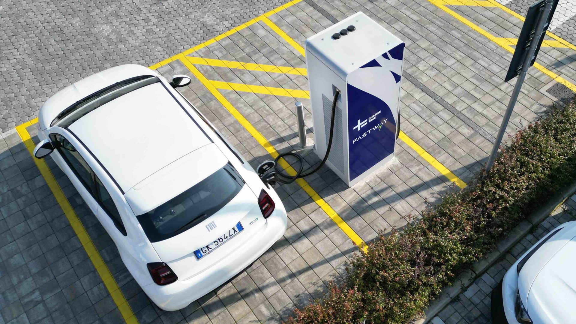 PNRR, 733 charging stations awarded across key cities