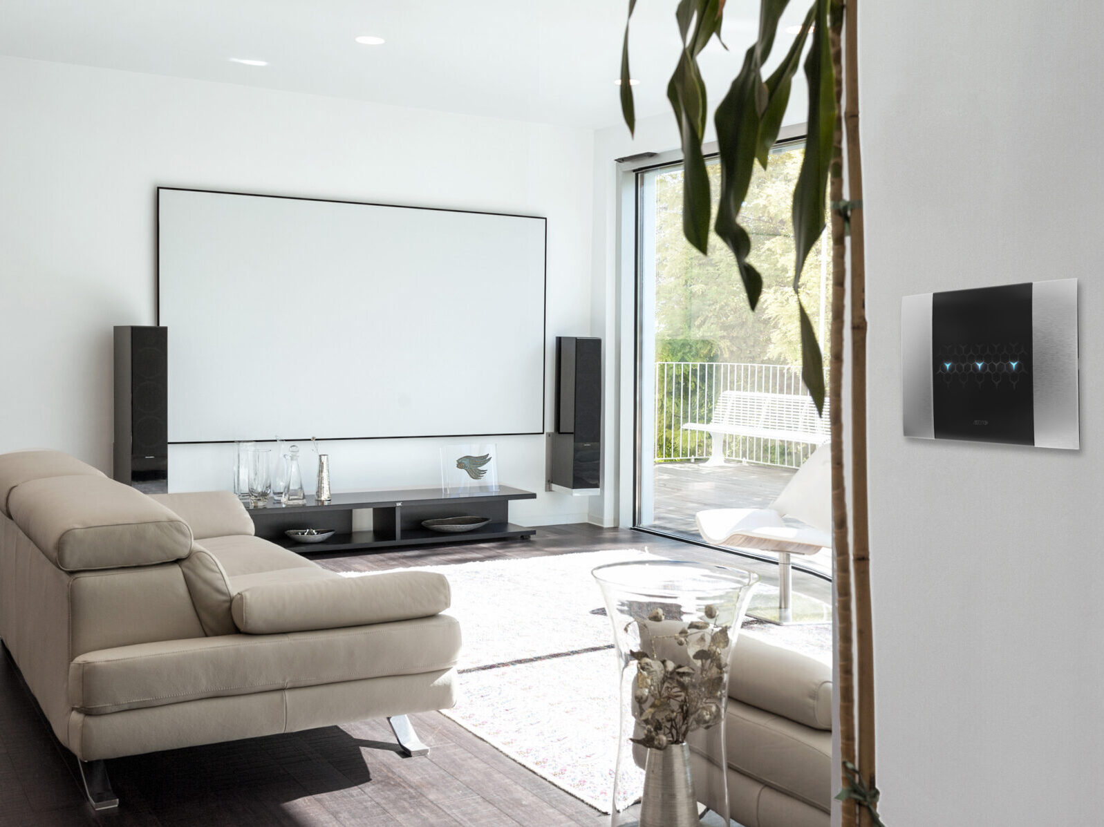 Ave Smart 44, la serie civile che rende smart l’impianto