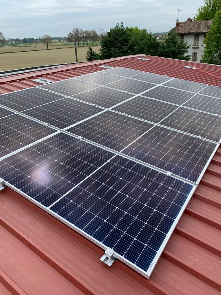 Elettrica Monticelli: una piccola azienda, una grande passione