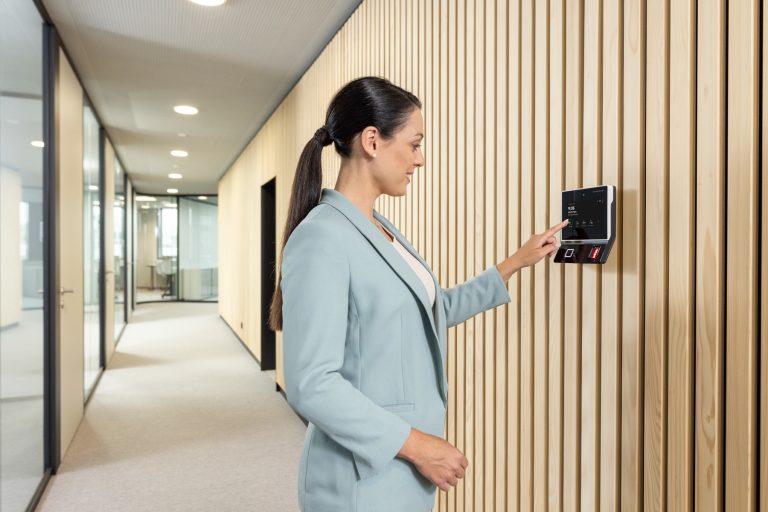 Dormakaba, soluzioni di accesso sicure e sostenibili