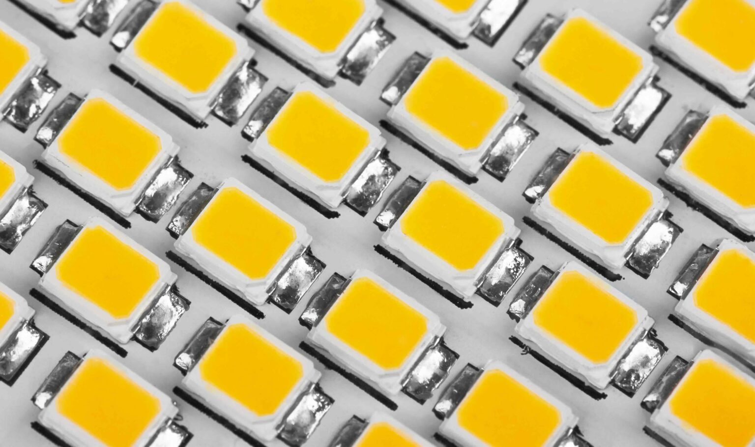 led-smd-assemblaggio-saldatura-termica-void-eos