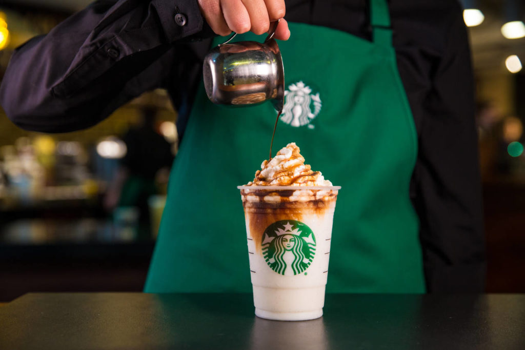 Starbucks, Piazza Cordusio, Milano, Italia | Gdoweek