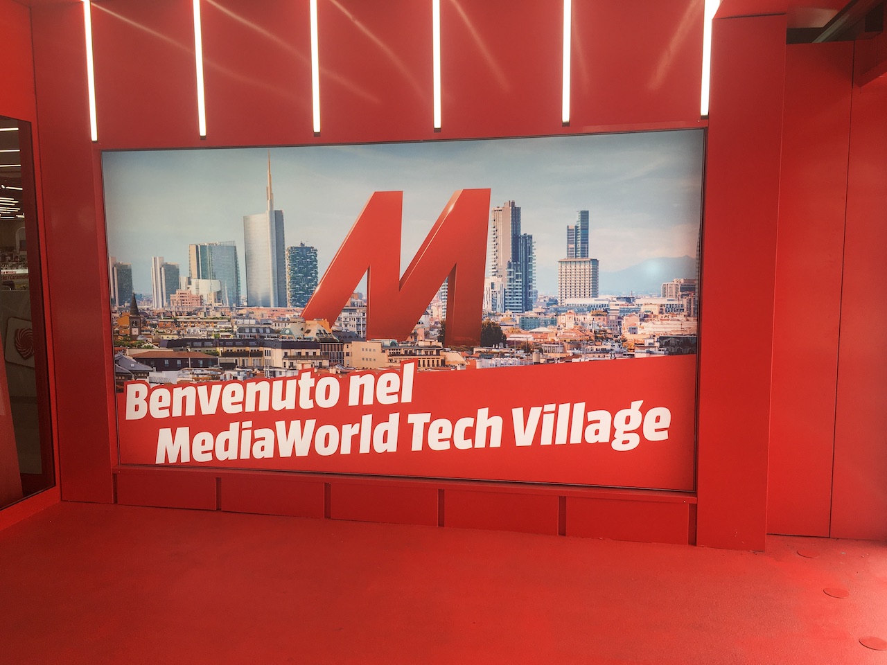 Video Tour: A Milano il primo MediaWorld Tech Village | Gdoweek