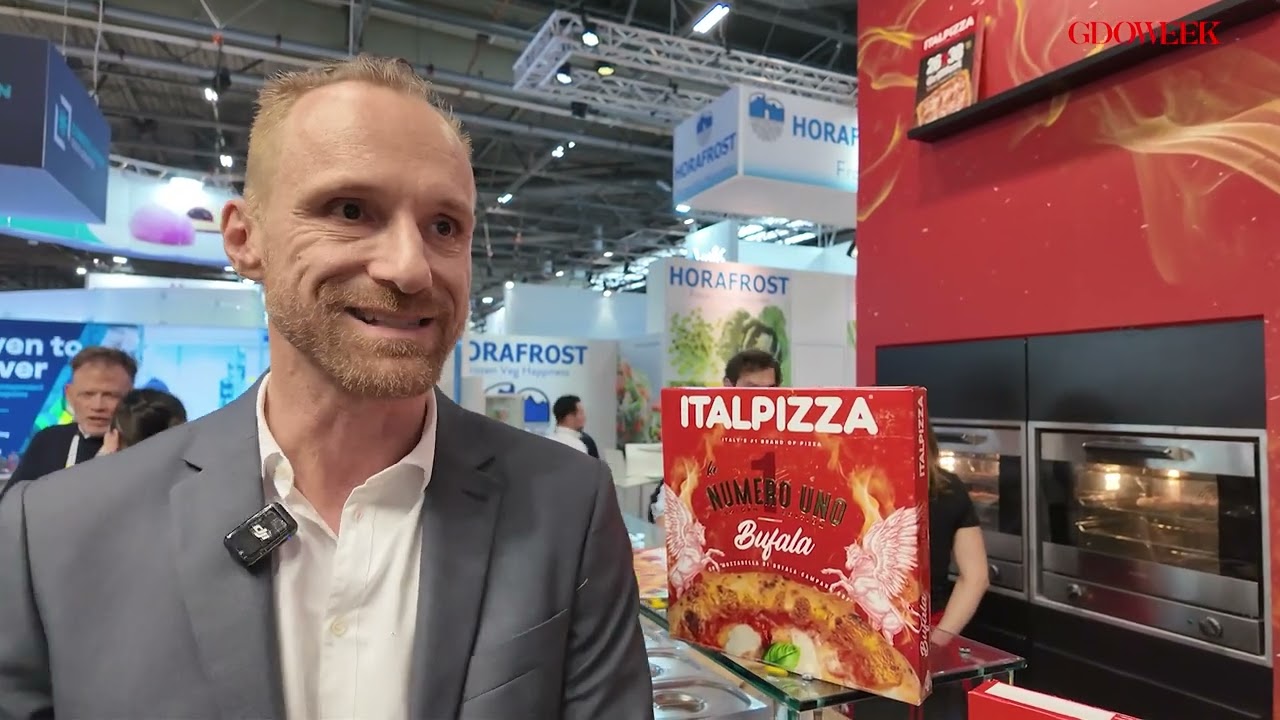 Italpizza presenta La Bomba, la pizza con bordo ripieno a #sial2024 ...