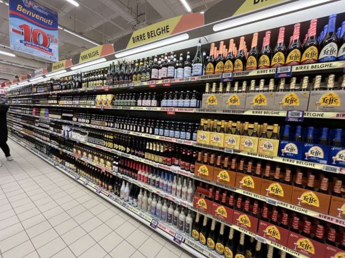 Gallery. Il debutto di Iper Tosano (VéGé) nel milanese