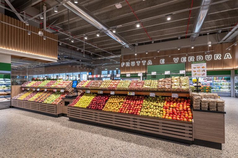 Gallery. Esselunga raddoppia la presenza a Modena