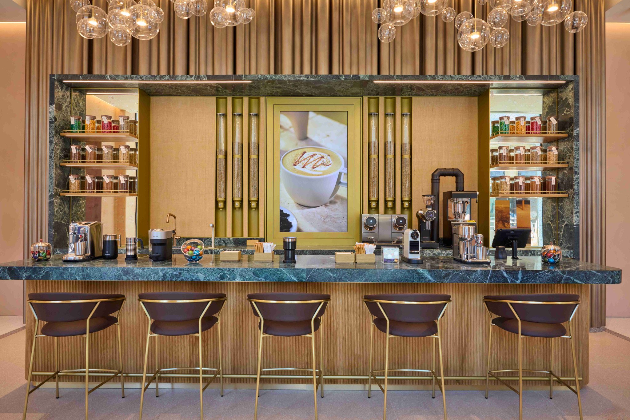 Nespresso apre il suo primo flagship coffee bar in Italia | Gdoweek