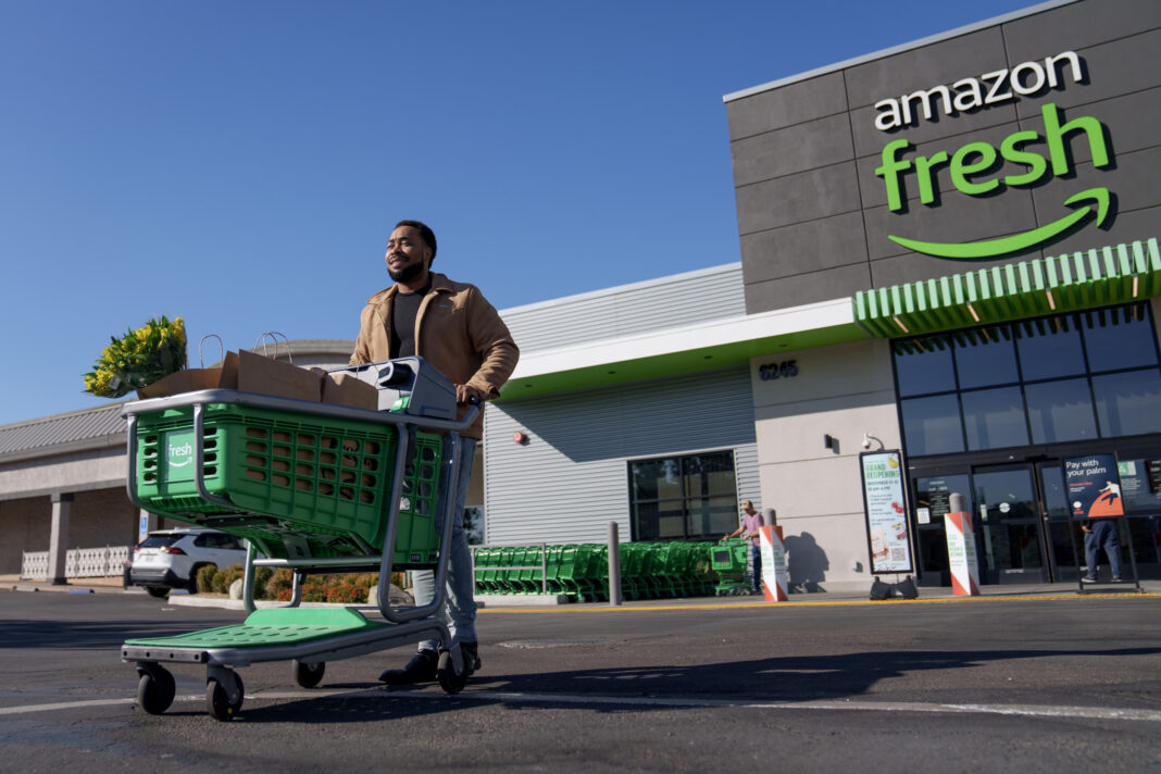 Amazon chiude tutti gli Amazon Go e Fresh in Usa | Gdoweek