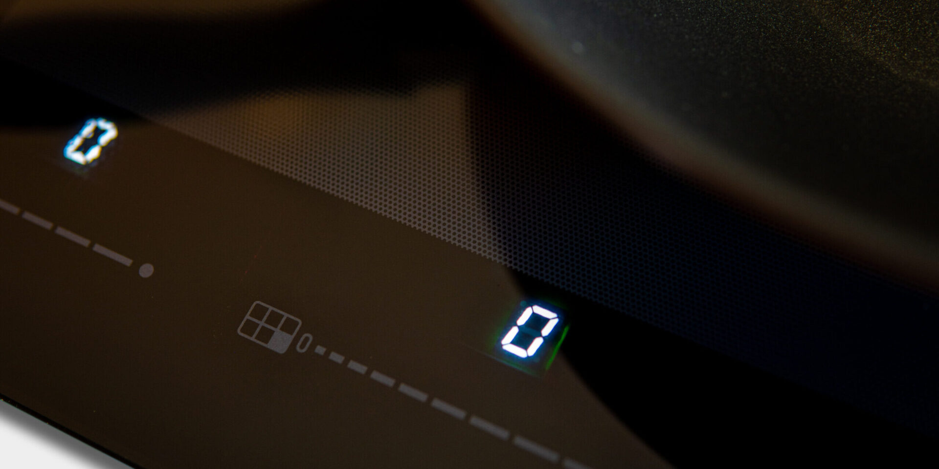 ILVA Glass: sharpness of the LED control panel in the glass ceramic ...