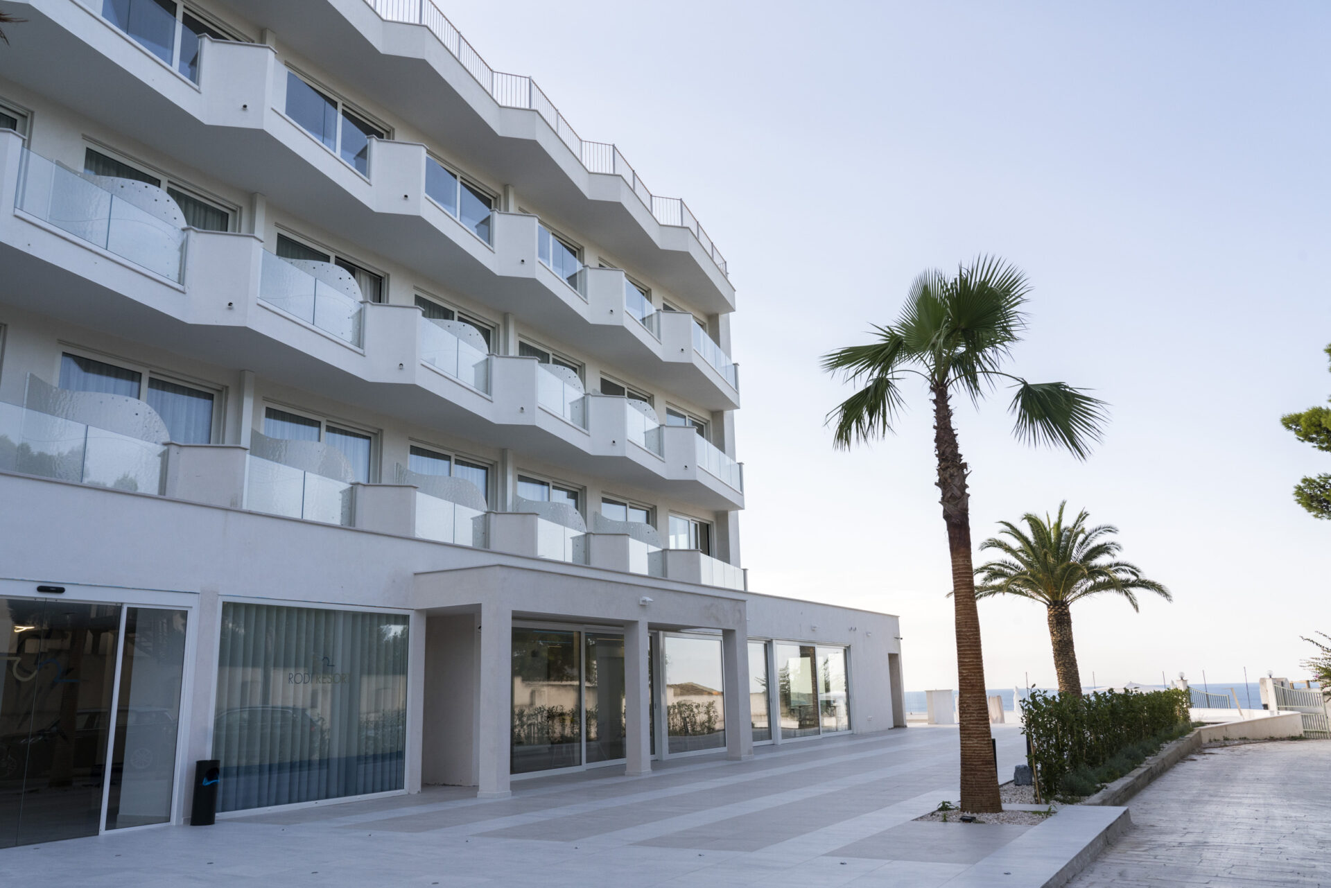Garibaldi Hotels debutta nel blu del Gargano: acquisita la gestione del ...