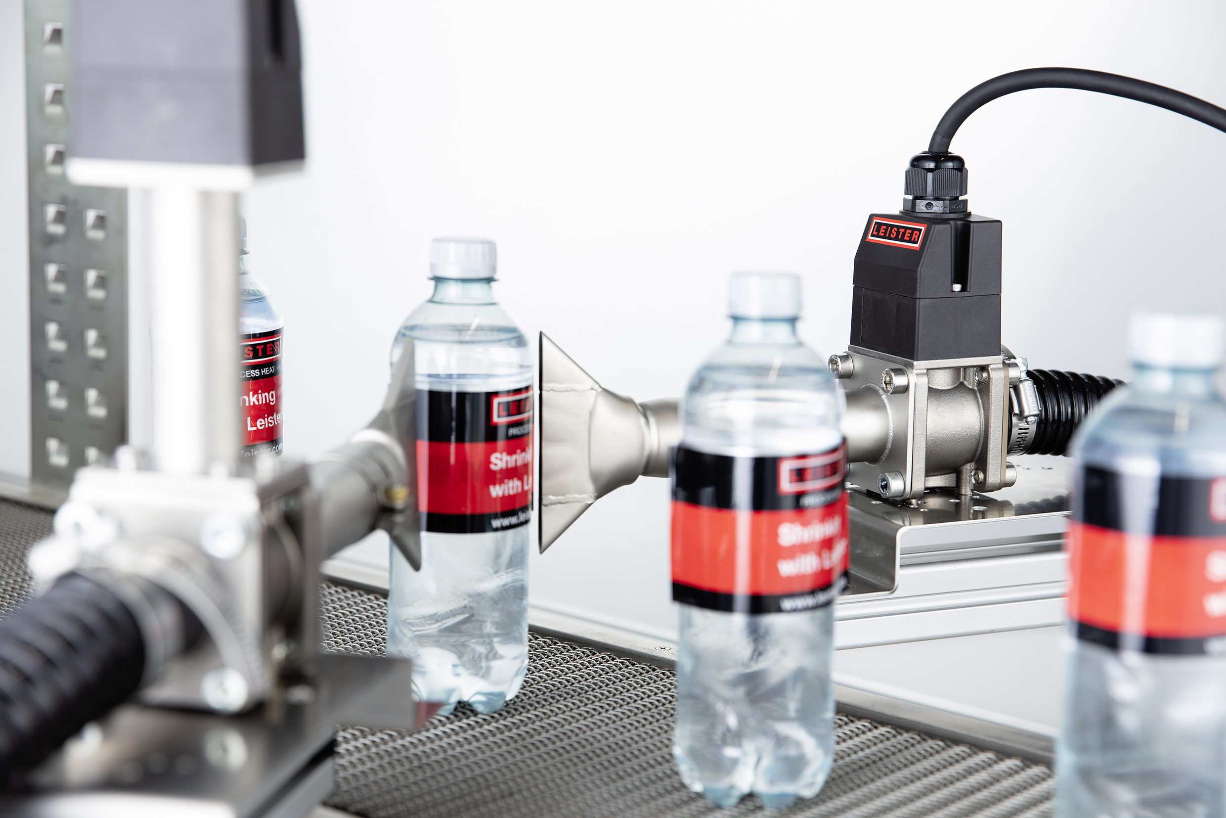 Da Leister i nuovi riscaldatori LHS 210 e LHS 410 - Il Progettista Industriale