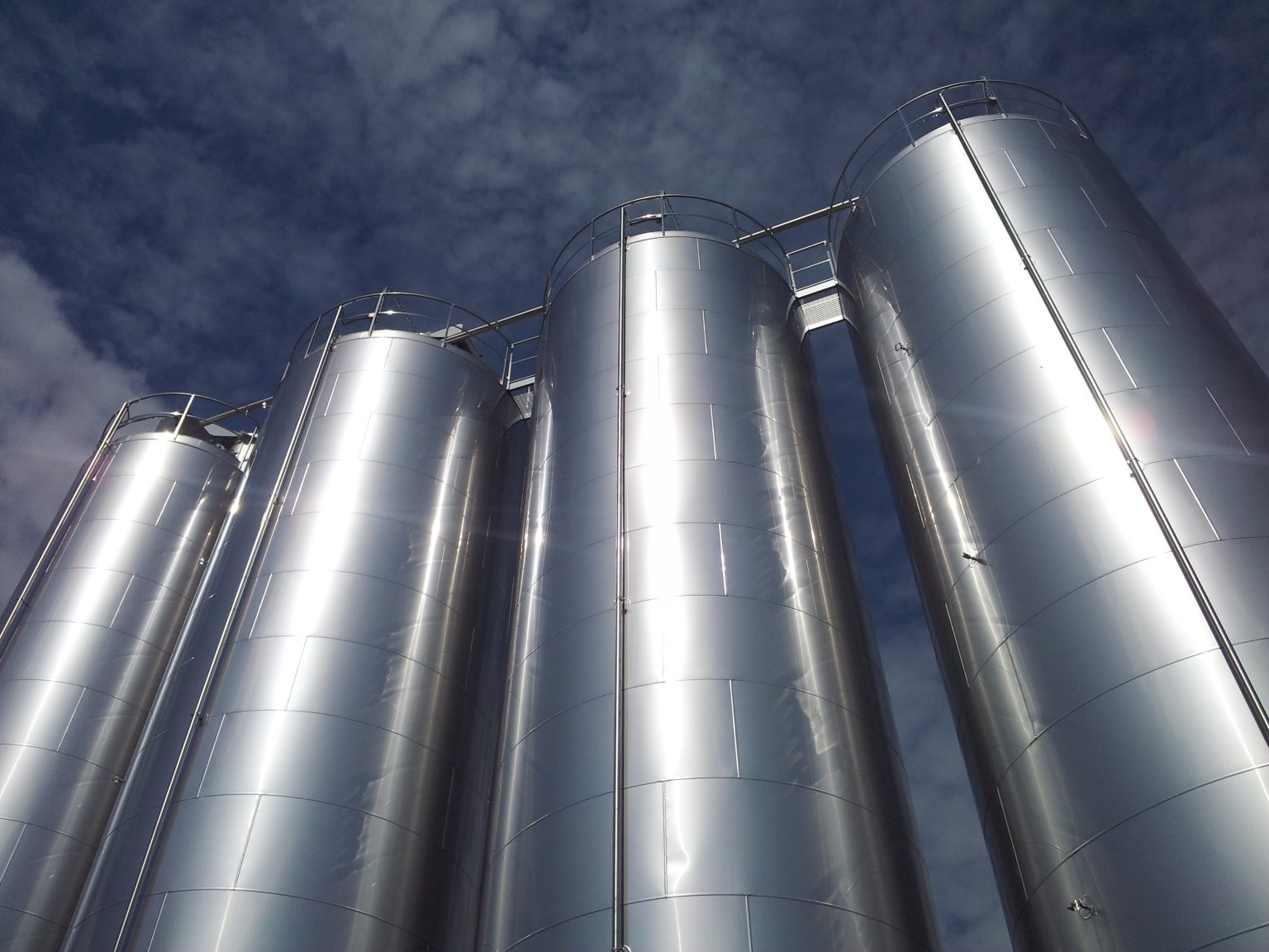 Food-grade storage silos of raw materials - Italian Food Tech