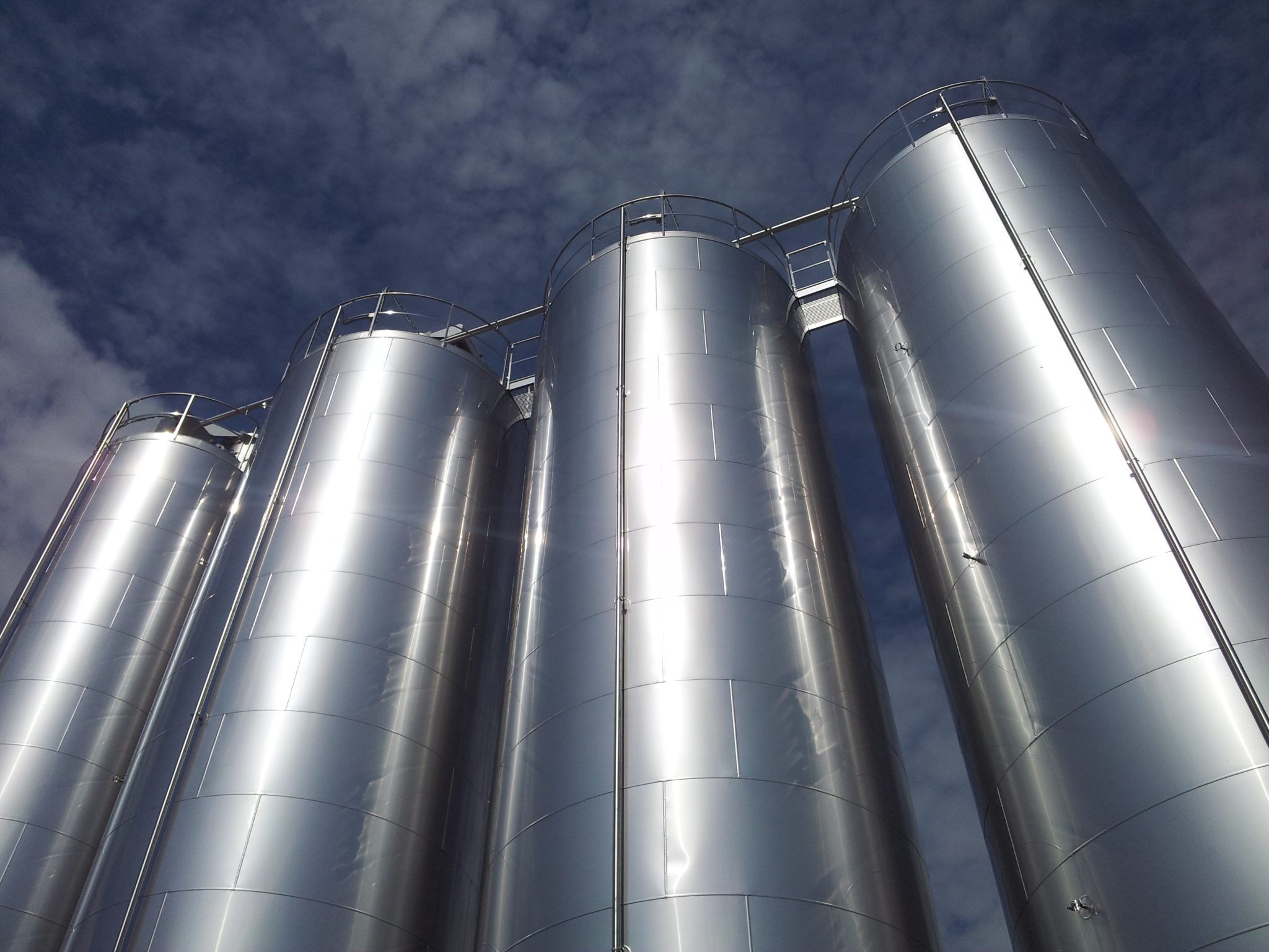 Food-grade storage silos of raw materials - Italian Food Tech