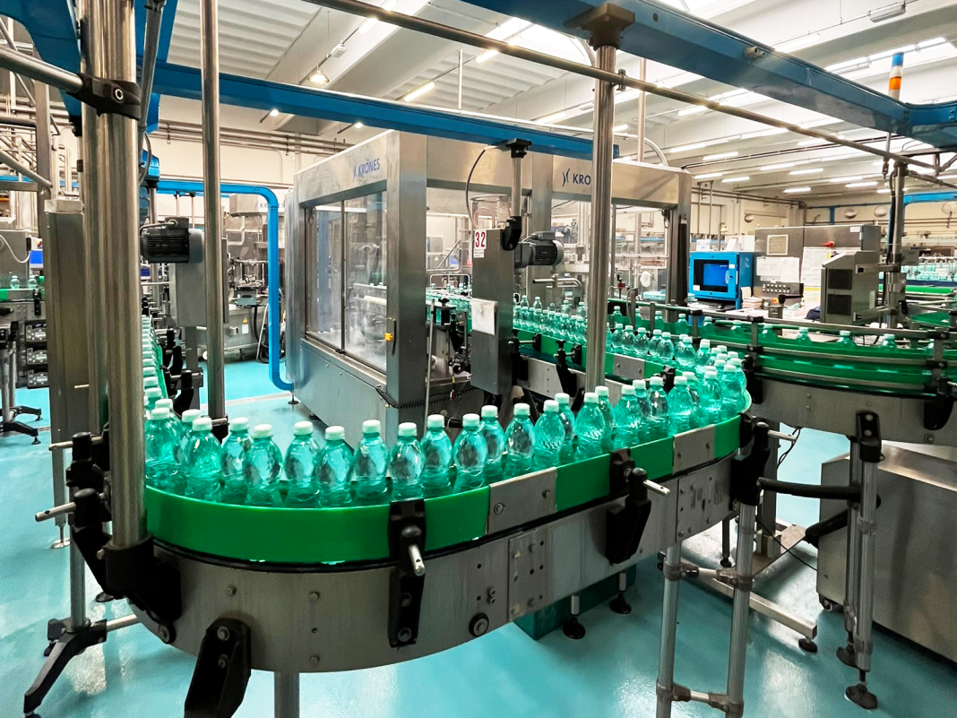 Bottling line for still and sparkling water - Italian Food Tech