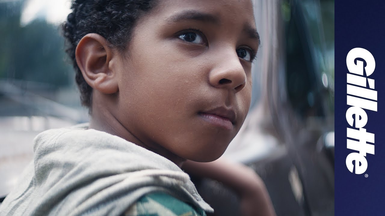 Gillette rivoluziona il proprio modello maschile (e diventa virale)