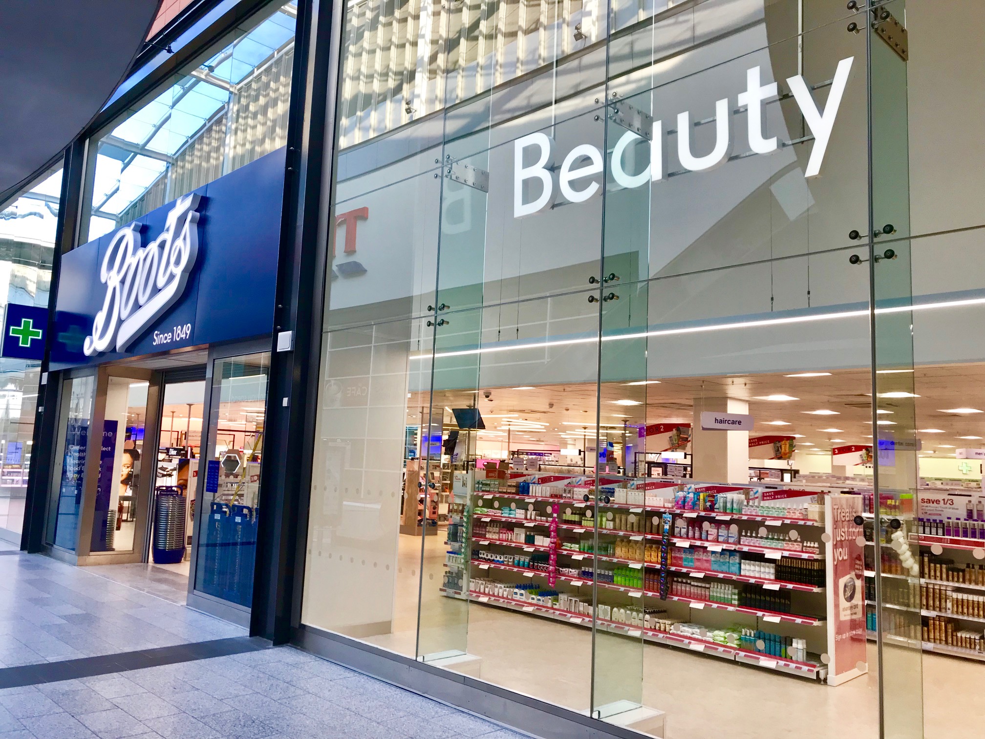 Sycamore Partners acquisisce Walgreens Boots Alliance