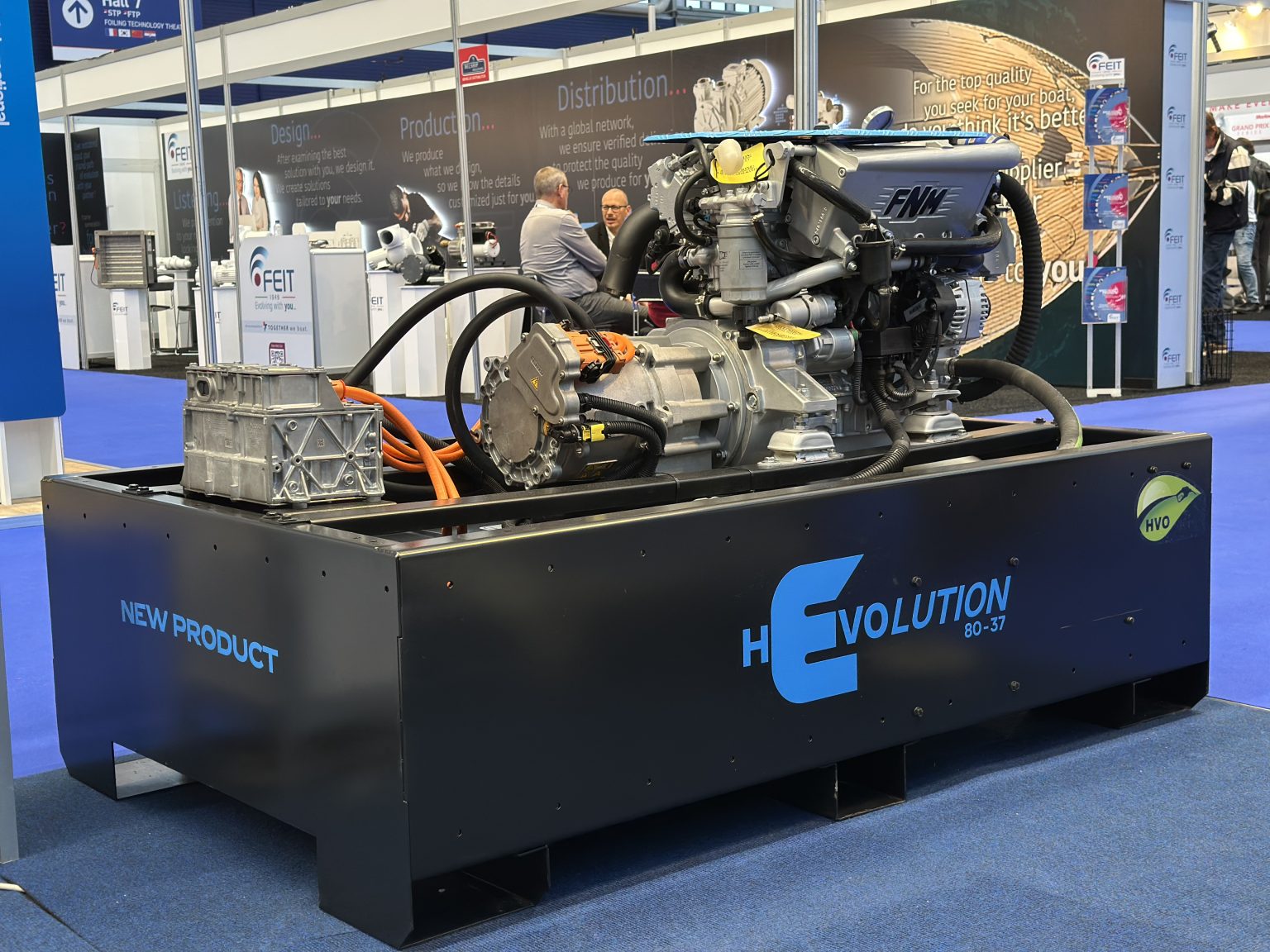 Next-Gen Hybrid power for yachts: AS Labruna launches HEVOlution series ...