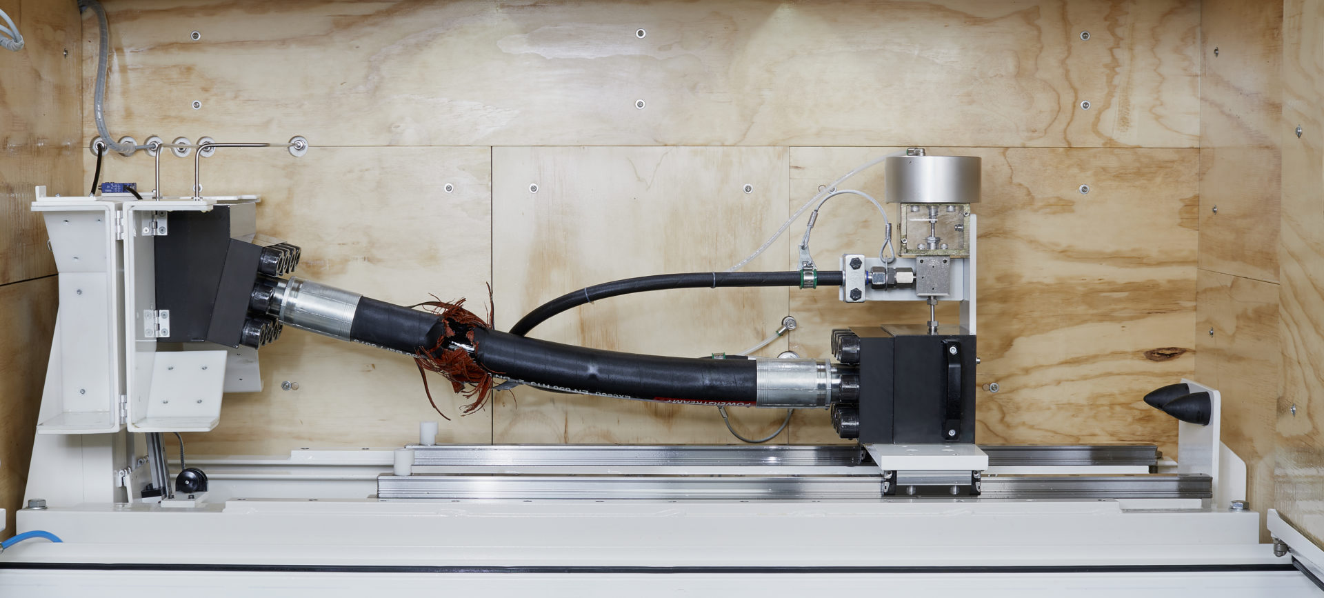 A new test bench for fittings - Power Transmission World