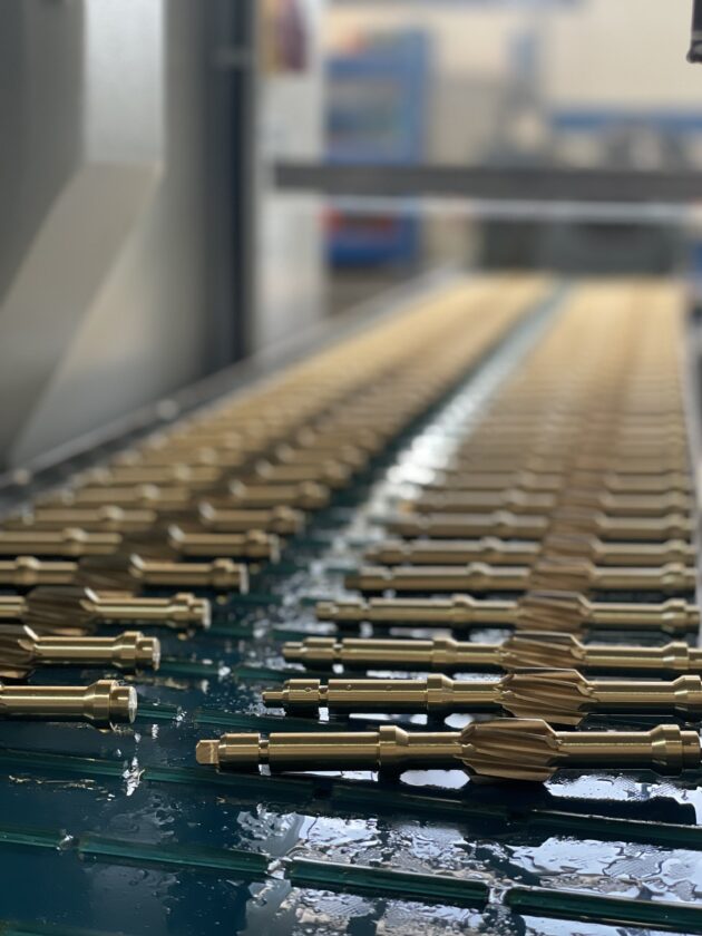 At the service of micro-gears’ high precision - Power Transmission World