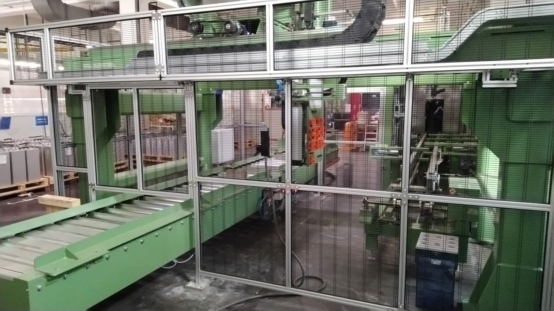 Safe palletising of vehicle batteries