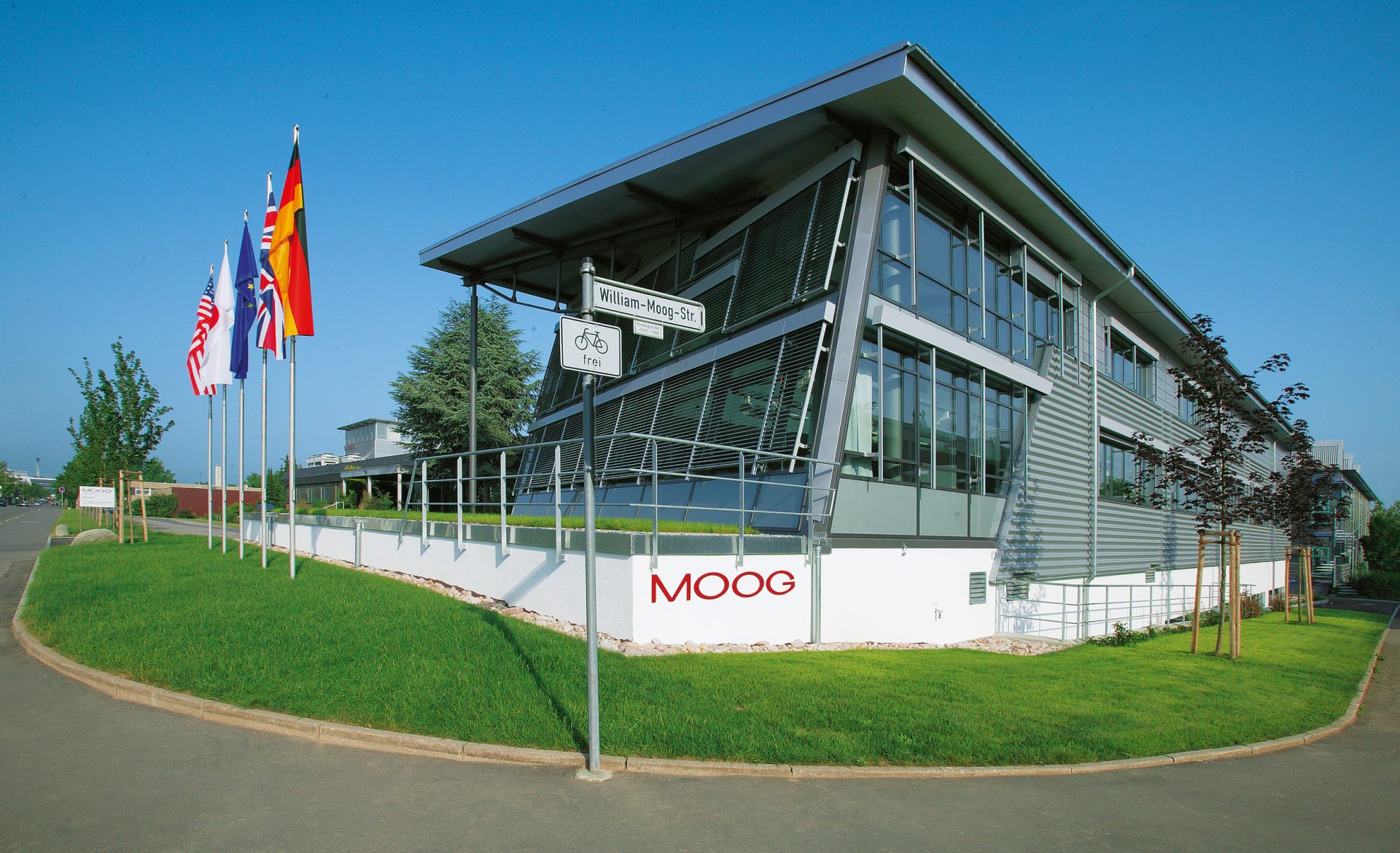 Moog: innovation and continuity in pumps production - Power ...