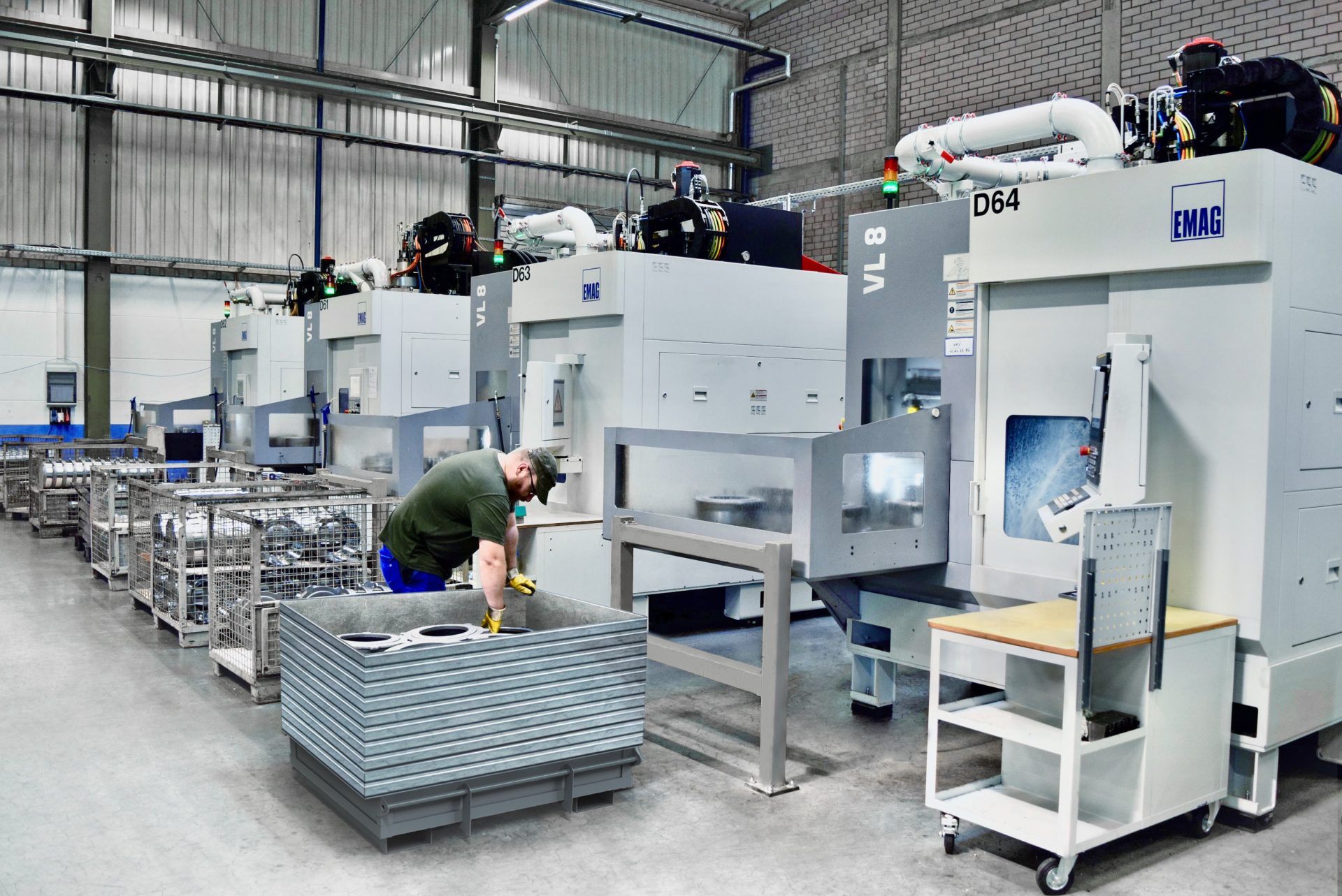Perfecting the entire machining process on the stator housing - Power ...